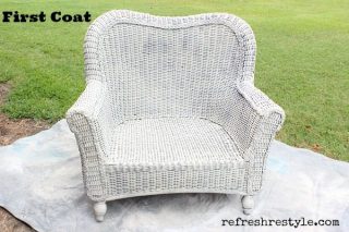 How to Spray Paint Wicker - Refresh Restyle