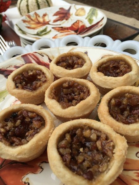 Fall Decorating Ideas - Refresh Restyle