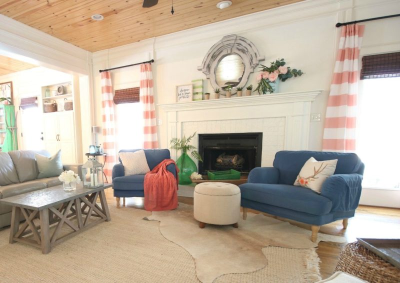 Open Floor Plan Unique Shape - Refresh Restyle