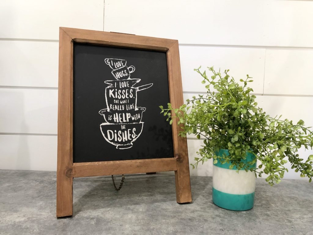 Easy DIY Farmhouse Kitchen Chalkboard Sign| Refresh Restyle